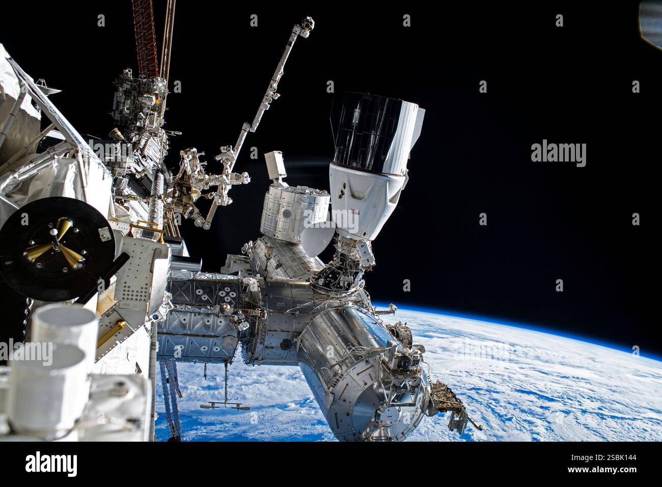 ISS - 16 January 2025 - NASA astronaut and Expedition 72 Commander Suni ...
