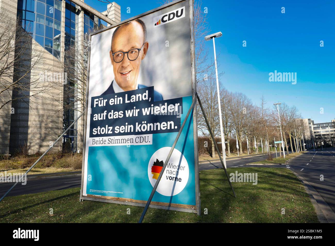 Wahlplakat der CDU zur Wahl zum 21. Deutschen Bundestag. Bonn, 02.02. ...
