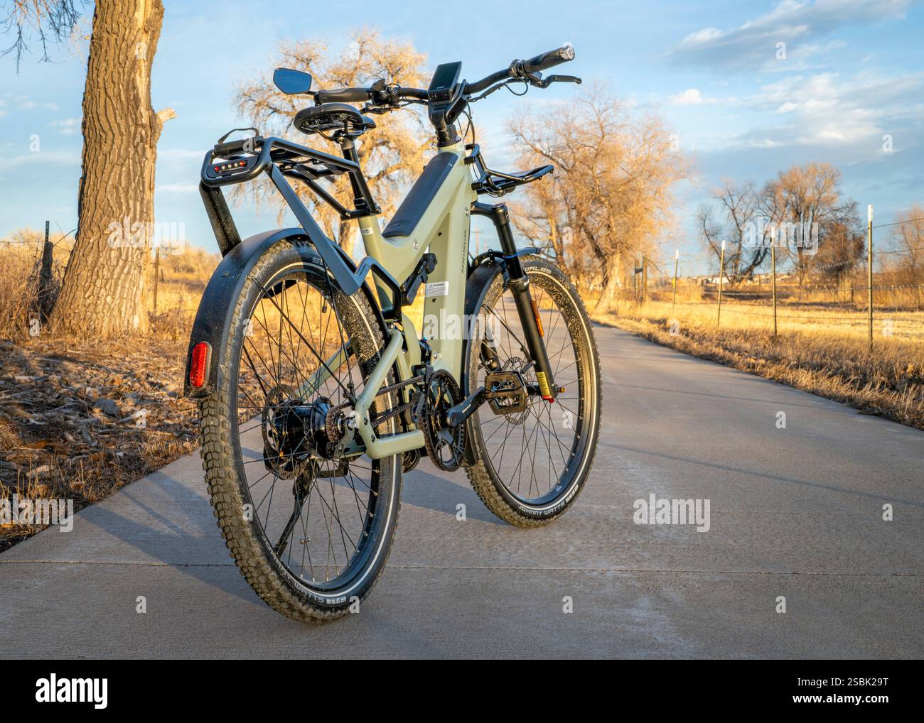 Superdelite hi-res stock photography and images - Alamy