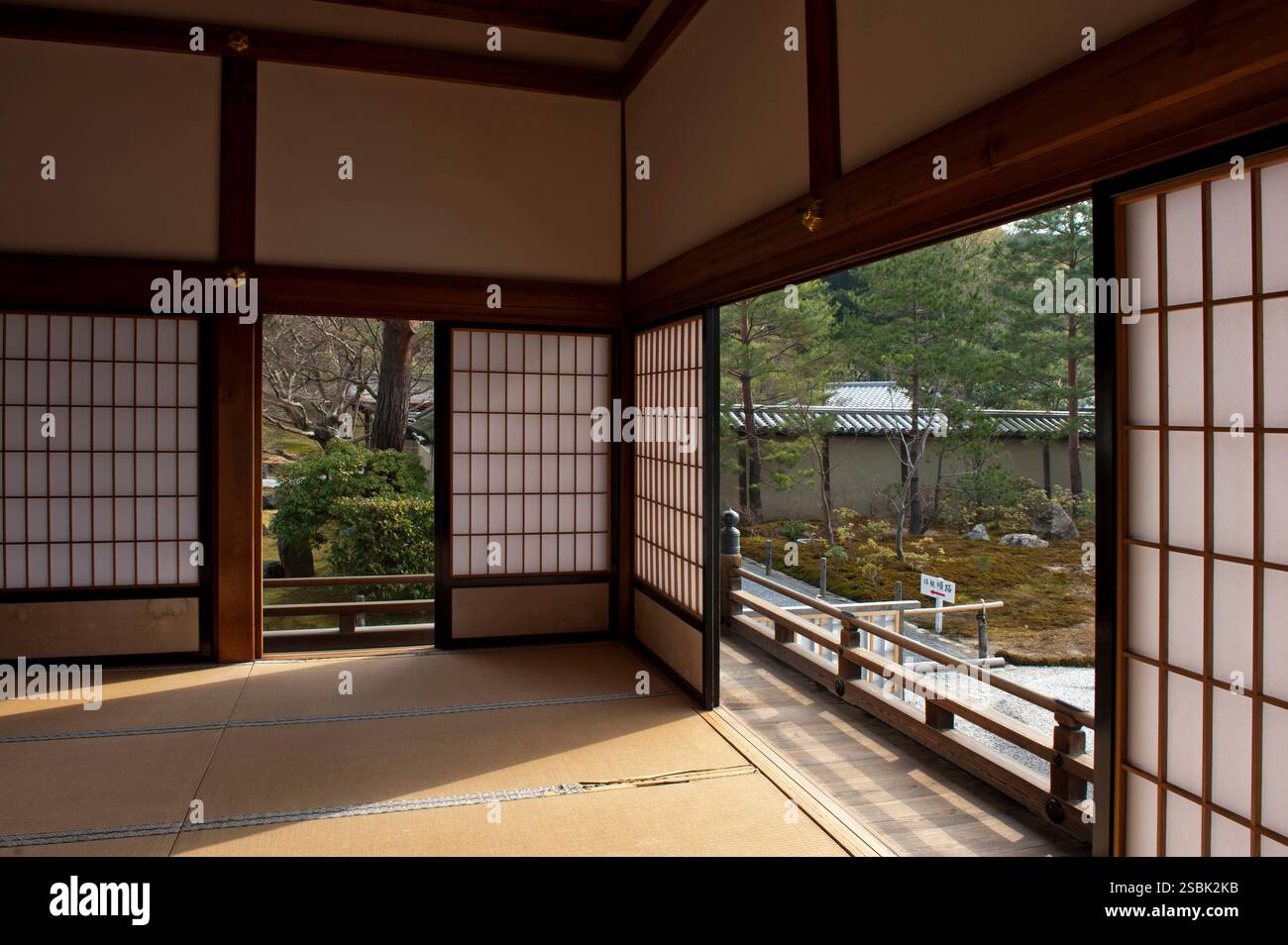 Kodaiji (高台寺) Zen Buddhist temple in Kyoto's Higashiyama district was ...