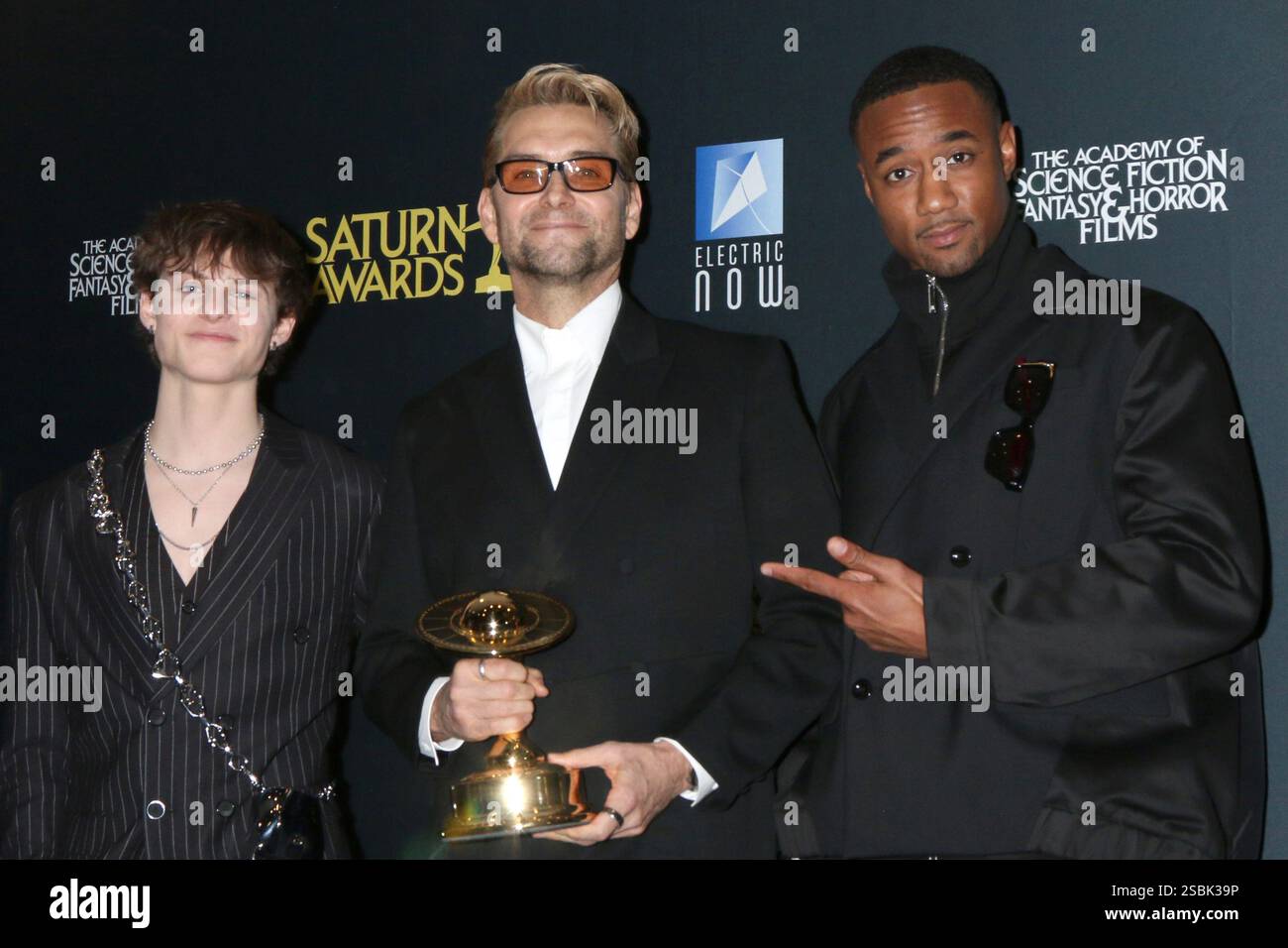 LOS ANGELES - FEB 2: Cameron Crovetti, Antony Starr, Jesse T. Usher at ...