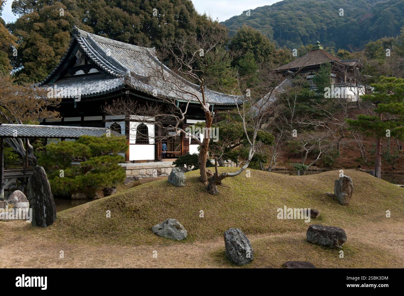 Kodaiji (高台寺) Zen Buddhist temple in Kyoto's Higashiyama district was ...