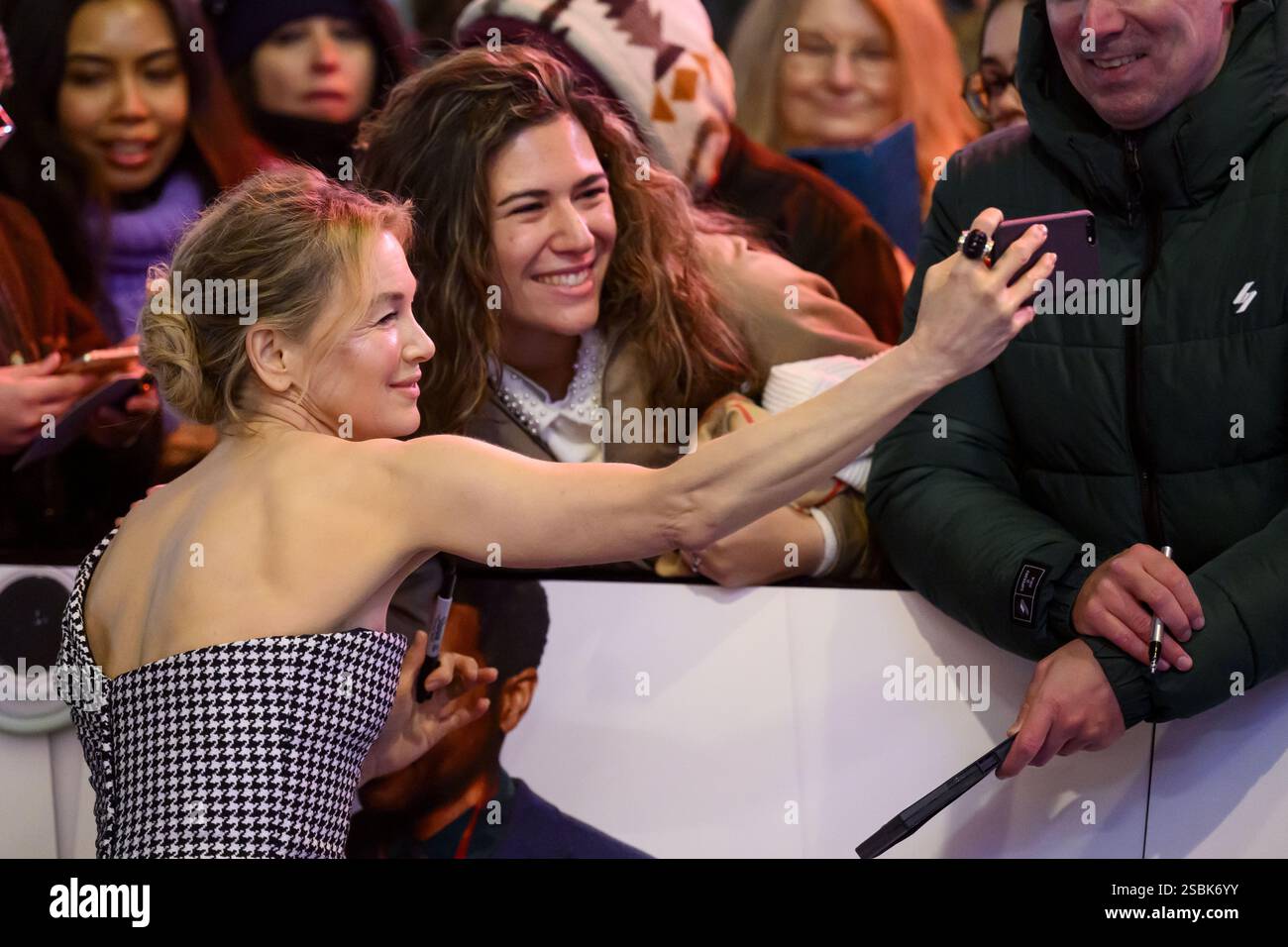 Amsterdam, The Netherlands, 2025-02-03 19:20:25 AMSTERDAM, 03-02-2025 ...