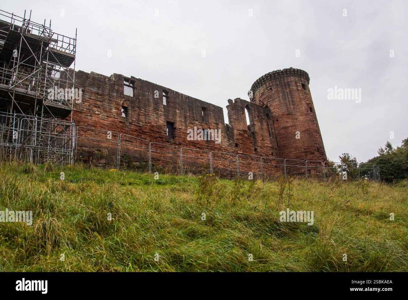 Ruins of Medieval Bothwell Castle, South Lanarkshire, Scotland ...