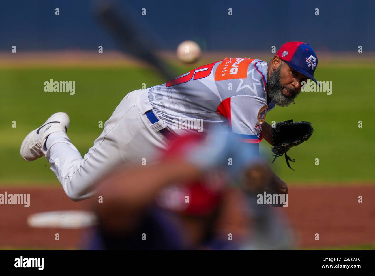 Puerto Rico's pitcher Daryl Thompson throws against Venezuela's Gorkys ...