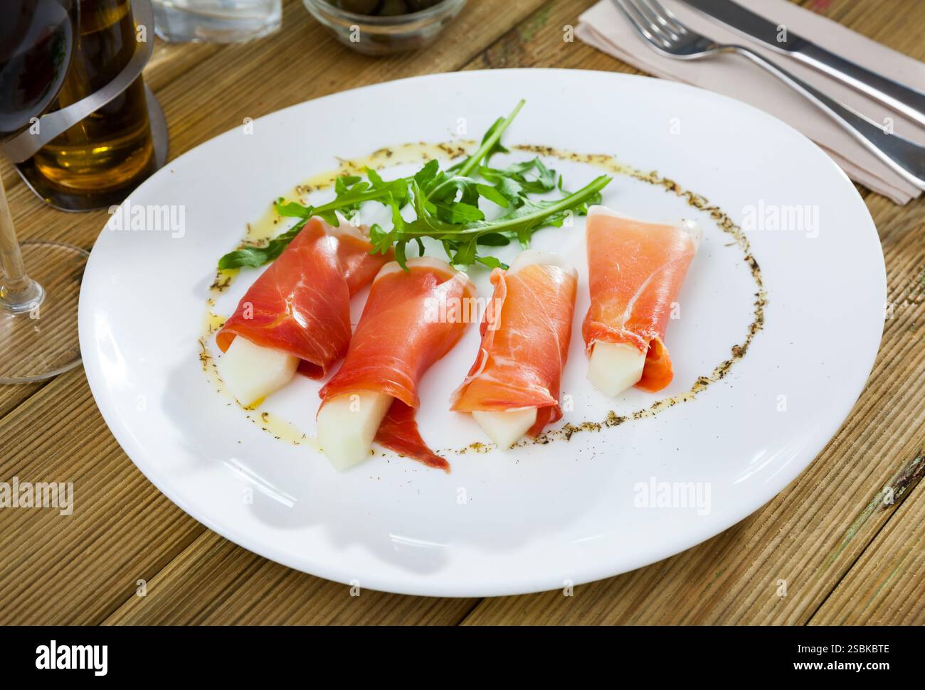 Jamon prosciutto melon hi-res stock photography and images - Alamy
