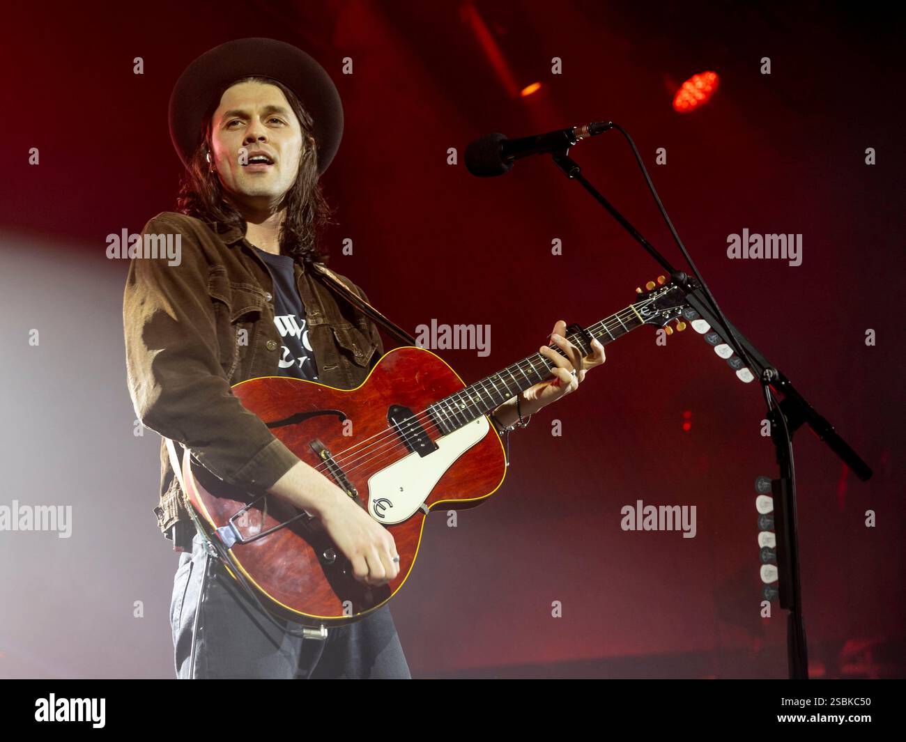 Edinburgh, UK. 02nd Feb, 2025. James Bay perform Live at the Edinburgh ...