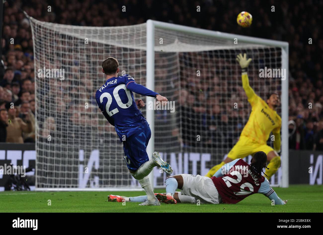 London, UK. 3rd Feb, 2025. Aaron Wan-Bissaka of West Ham United scores ...