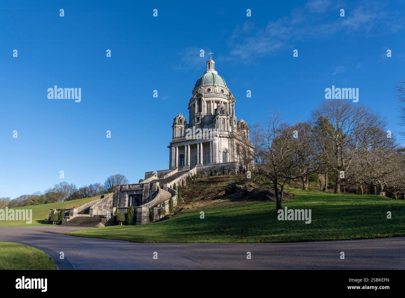 The Ashton Memorial in Williamson Park in Lancaster, Lancashire, UK ...