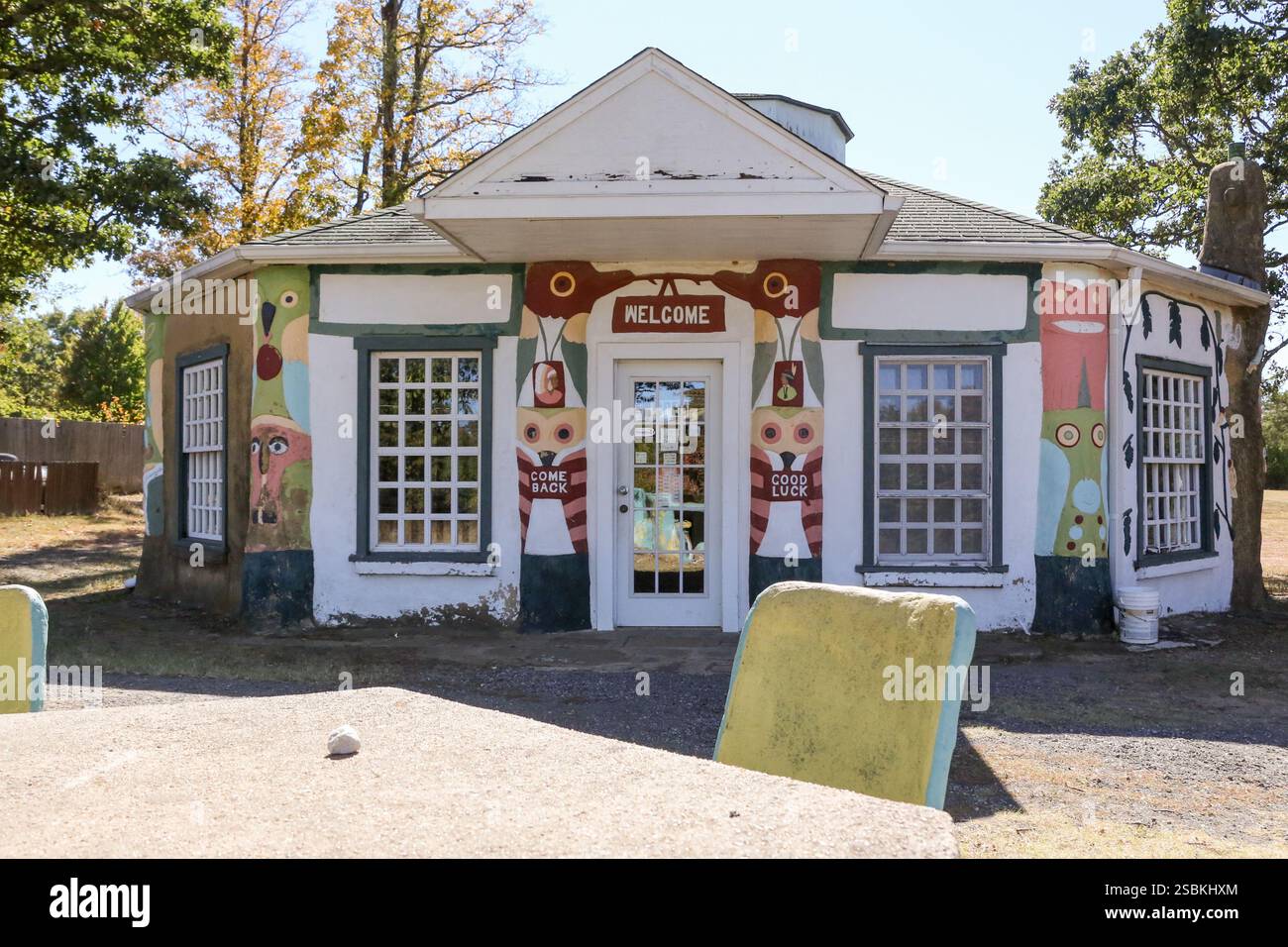 Ed Galloway's Totem Pole Park in Chelsea, Oklahoma Stock Photo - Alamy