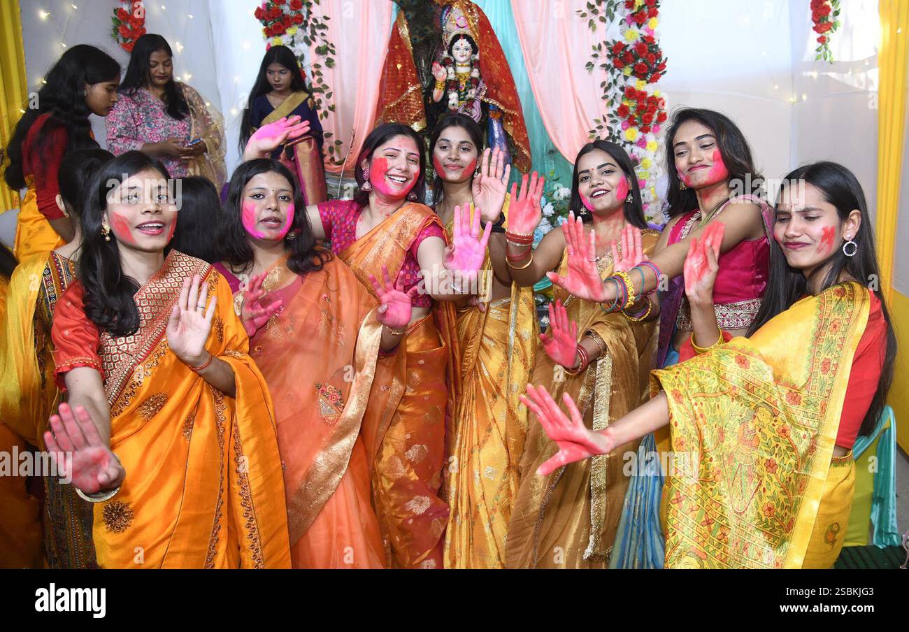 Patna, India. 03rd Feb, 2025. PATNA, INDIA - FEBRUARY 3: Students ...