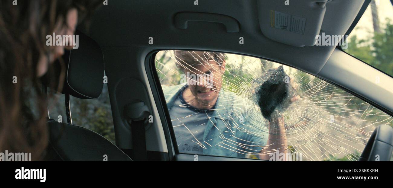 COMPANION, from left: Sophie Thatcher, Jack Quaid, 2025. © Warner Bros ...