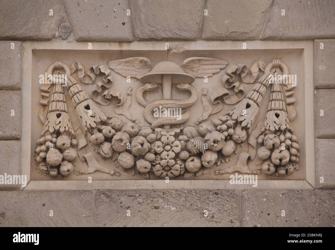 Architectural detail on the Porta Garibaldi, Milan, Lombardi, Italy ...