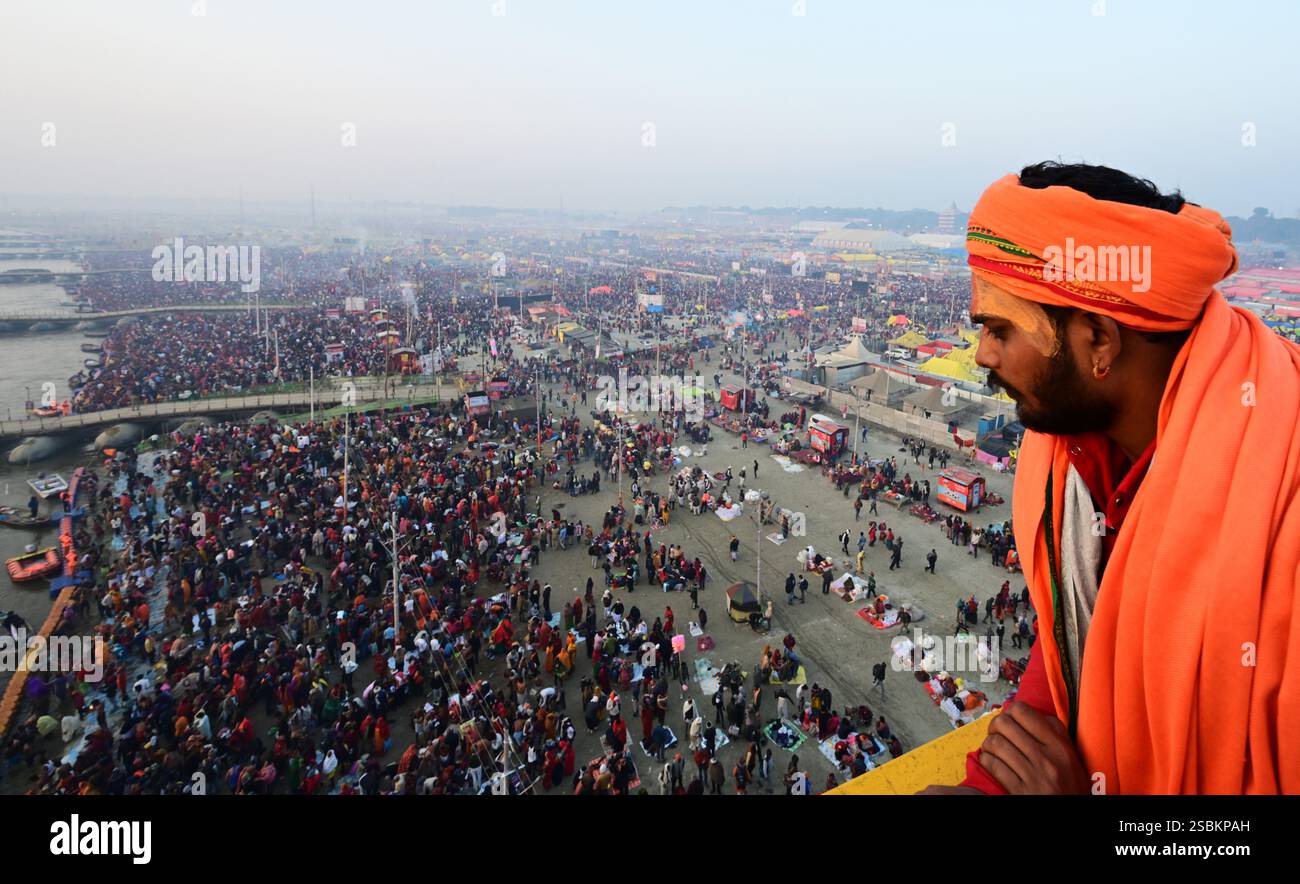 Prayagraj, India. 04th Feb, 2025. PRAYAGRAJ, INDIA - JANUARY 28: A ...