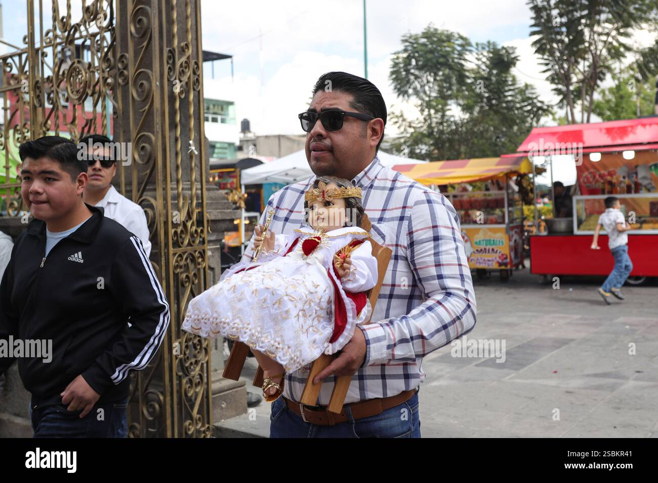 Tlaxcala, Mexico. 02nd Feb, 2025. Hundreds of Catholic faithful ...