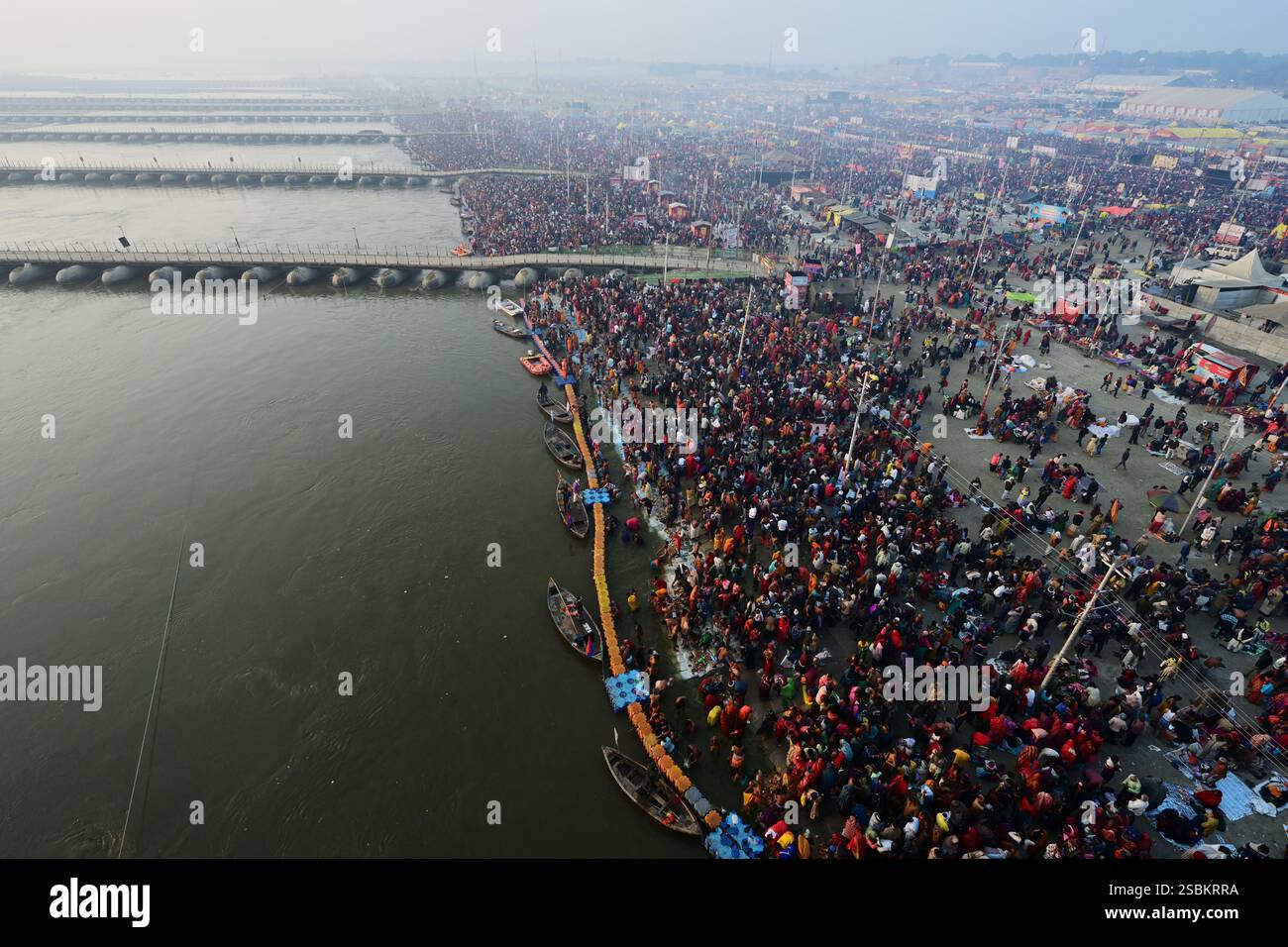 Prayagraj, India. 04th Feb, 2025. PRAYAGRAJ, INDIA - JANUARY 28: A ...