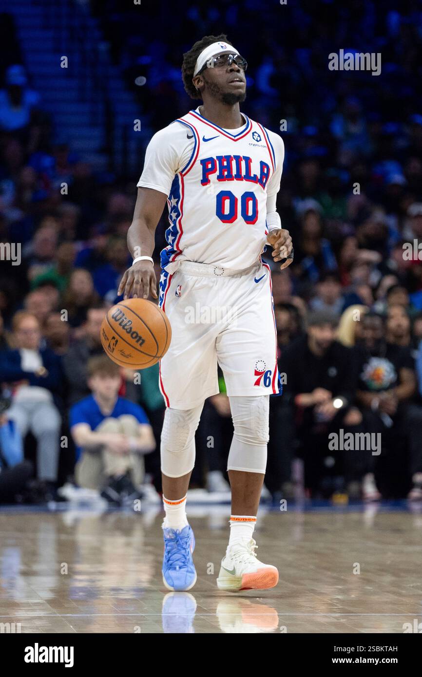 Philadelphia 76ers' Reggie Jackson in action during the NBA basketball ...