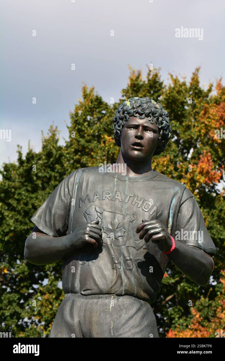 Terry Fox statue in Victoria BC, Canada Stock Photo - Alamy