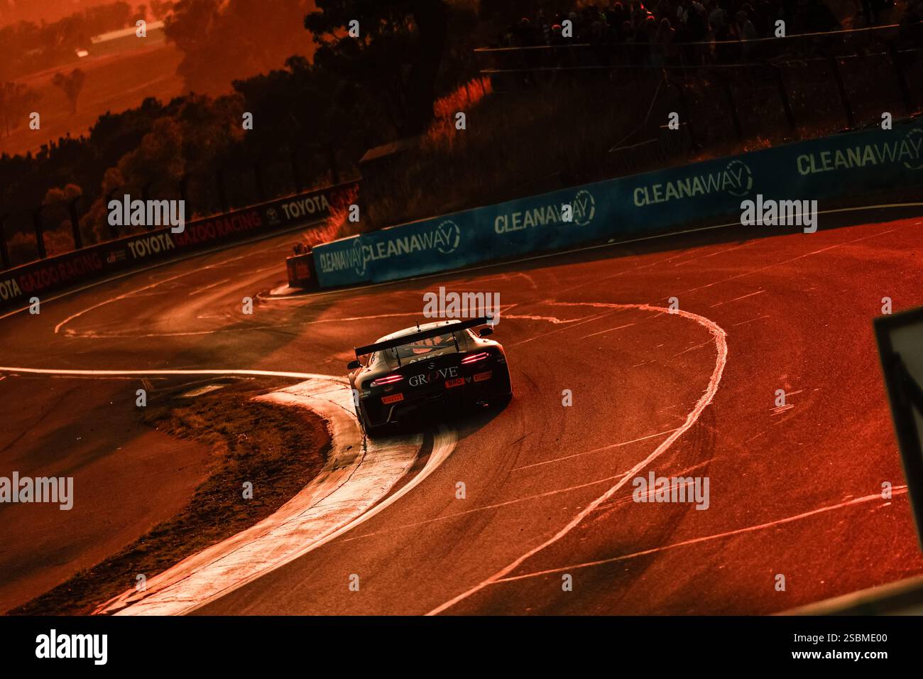 Bathurst, Australia. 02nd Feb, 2025. The #4 Grove Racing Mercedes-AMG ...