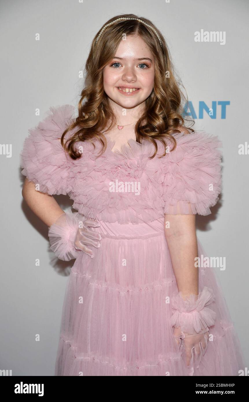 Julianna Layne attends the premiere of Netflix's "Kinda Pregnant" at ...