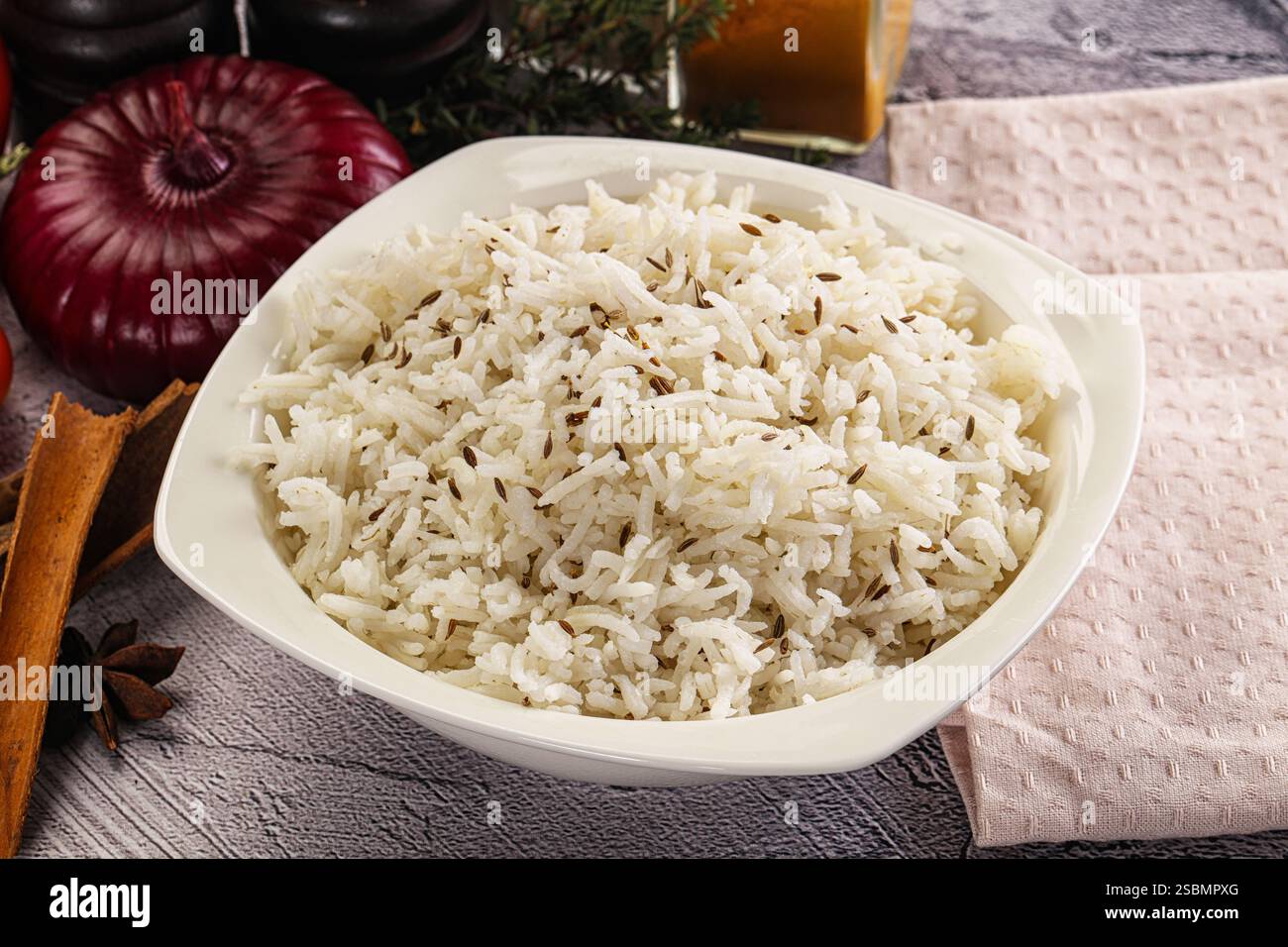 Indian vegan cuisine jeera basmati rice Stock Photo - Alamy
