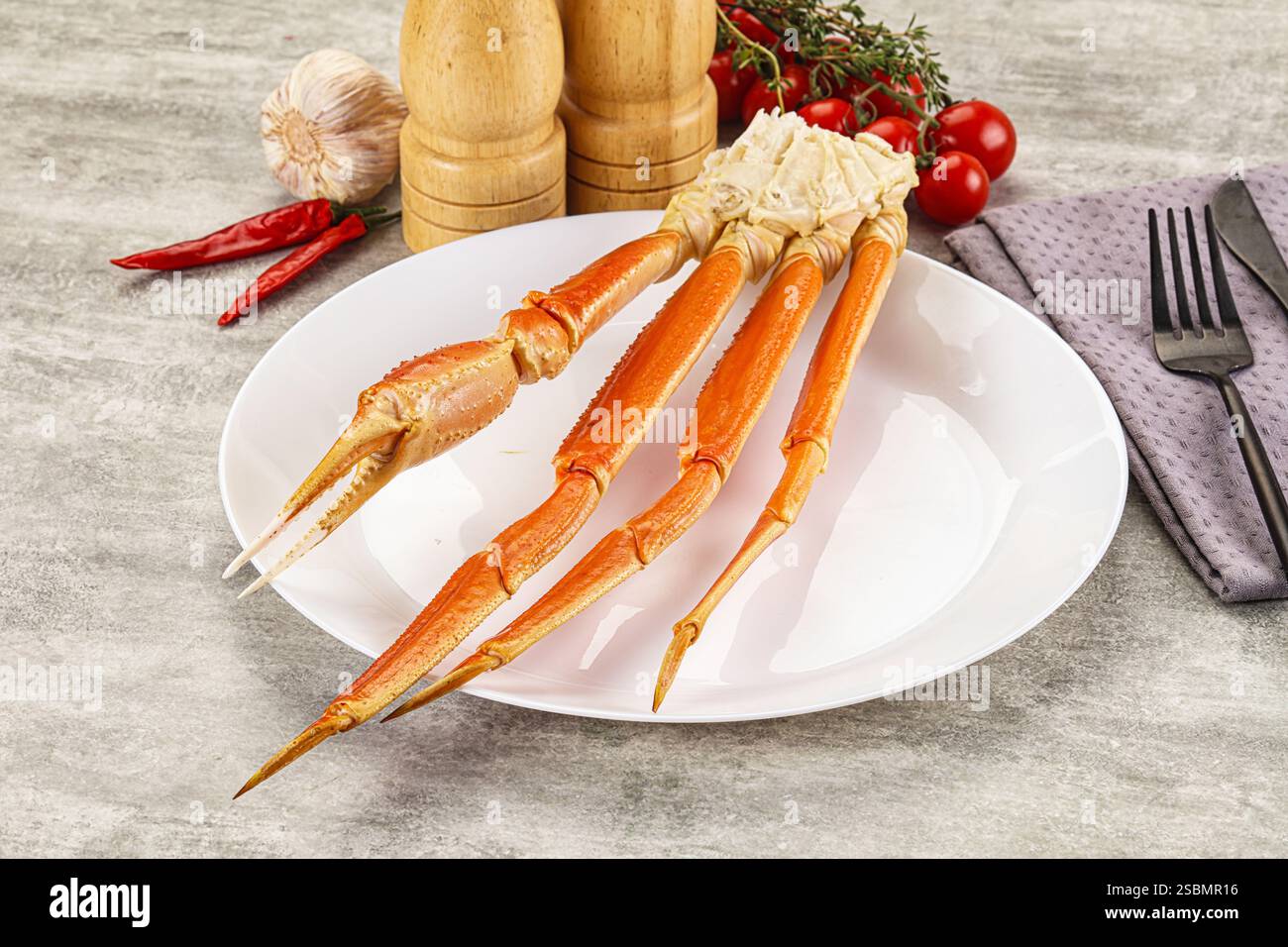 Delicous luxury boiled crab claw legs Stock Photo - Alamy