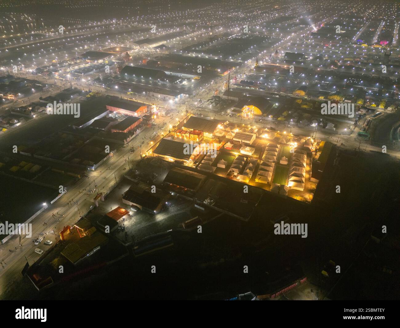 Mahakumbh aerial hi-res stock photography and images - Alamy