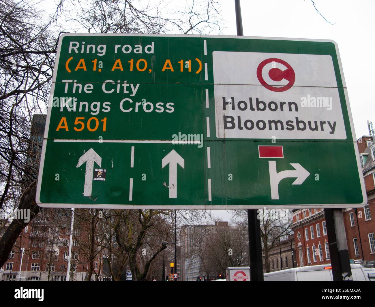 Road sign, Euston Station, London Stock Photo - Alamy