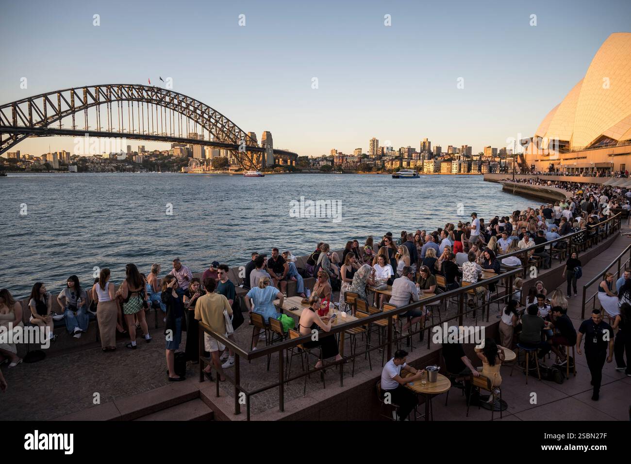 Lots of people in the Opera bar outside Sydney Opera House and the ...