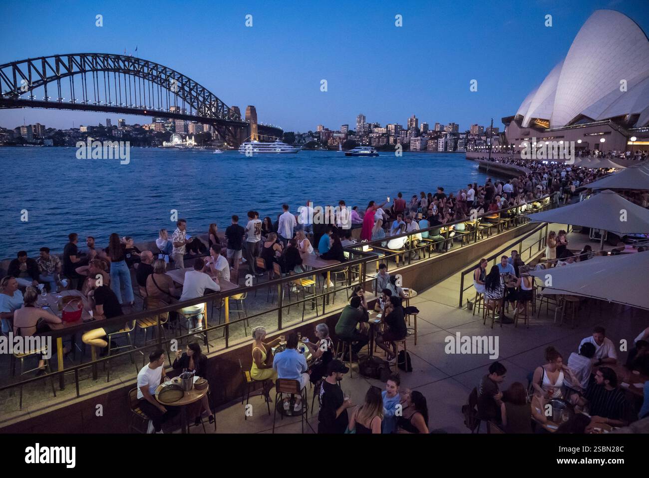 The Opera bar outside Sydney Opera House and the Harbour Bridge, NSW ...