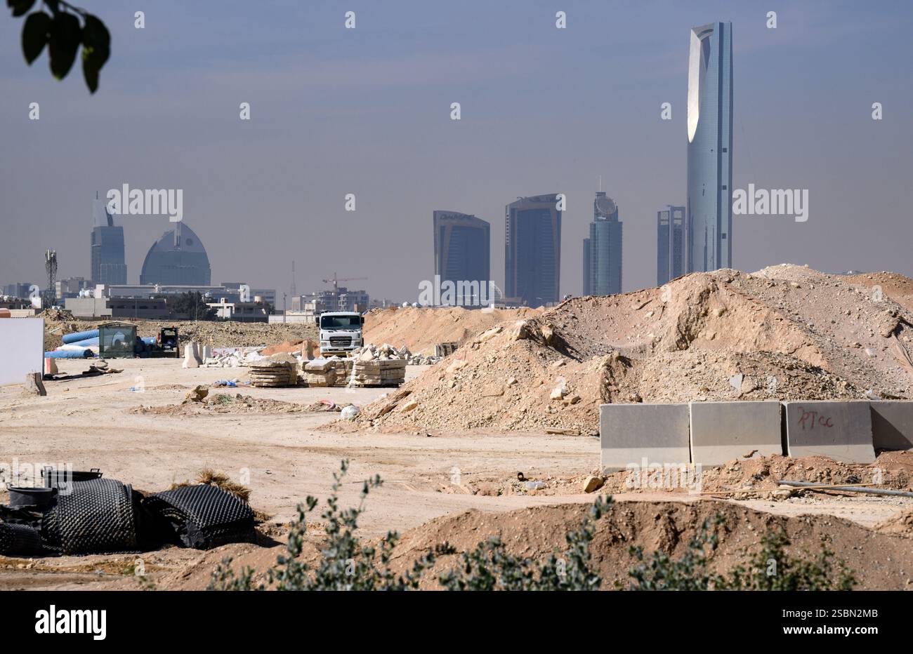 04 February 2025, Saudi Arabia, Riad: View of the construction site of ...
