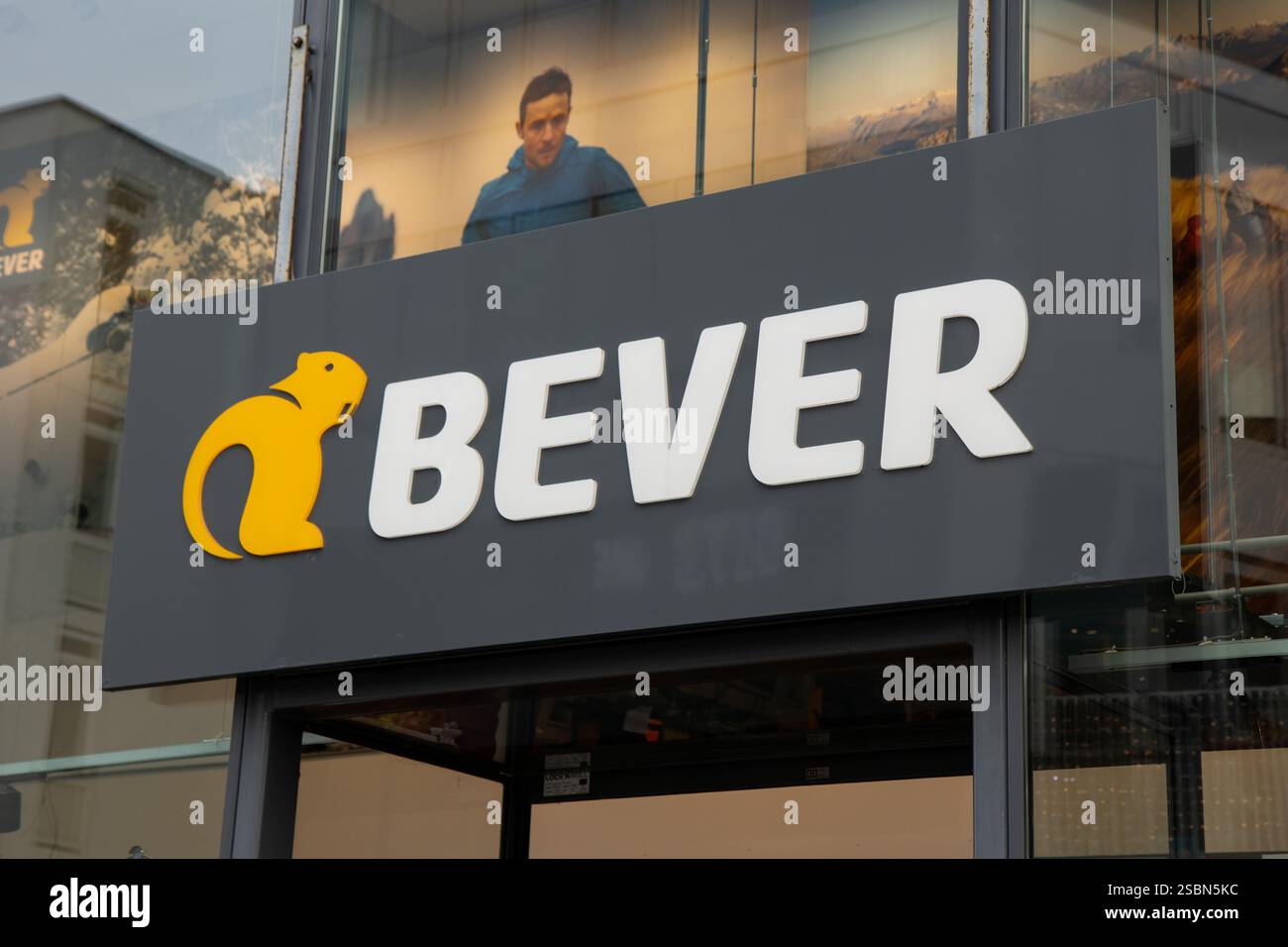 Bever store sign logo. Bever store is a outside clothing specialist ...