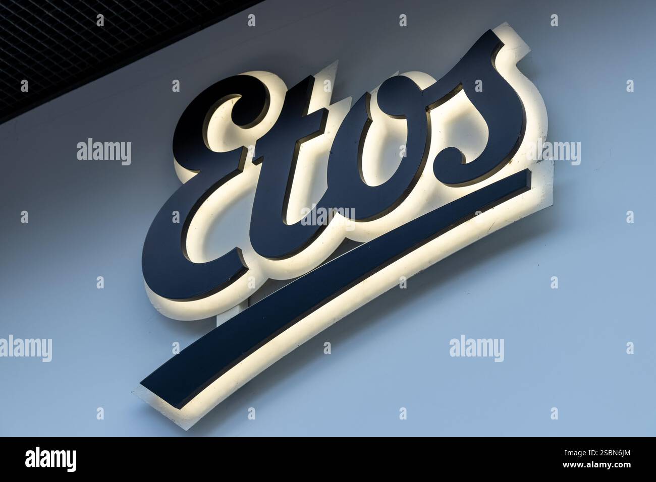 Etos store logo hi-res stock photography and images - Alamy
