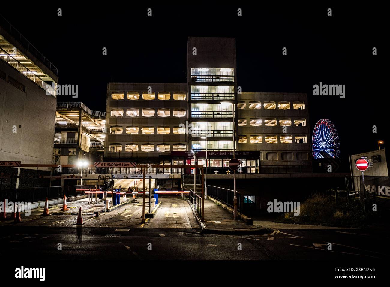 CAR PARK BUILDING - WORTHING SUSSEX - ENGLAND - BRUTALISM ARCHITECTURE ...