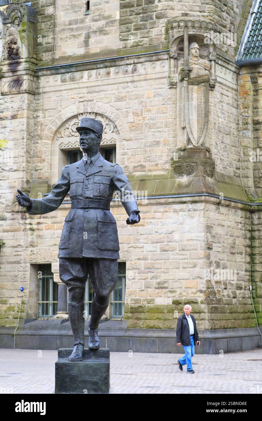 France, Moselle, Metz, railway station designed by the German architect ...