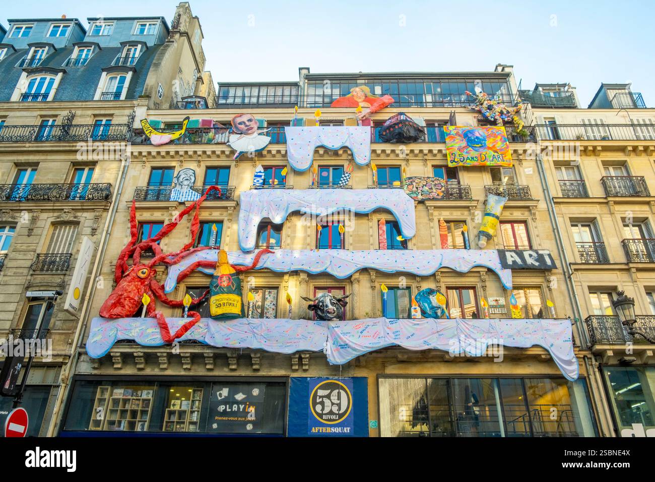 France, Paris, Squat at 59 rue de Rivoli Stock Photo - Alamy