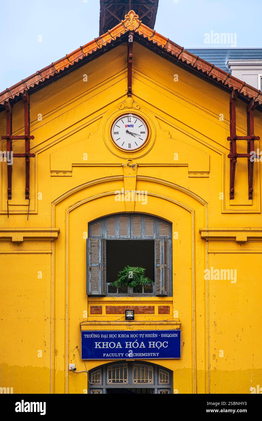 Vietnam, Hanoi, district of Hoan Kiem, Phan Chu Trinh area, University of Science - Hanoi ...