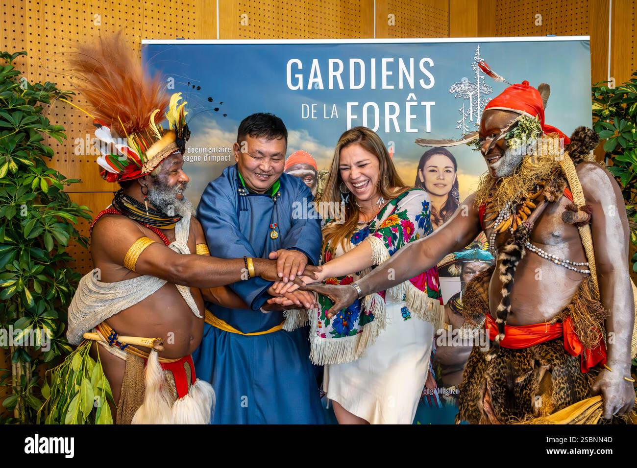France, Haute-Savoie (74), Evian-les-Bains, meeting with five ...