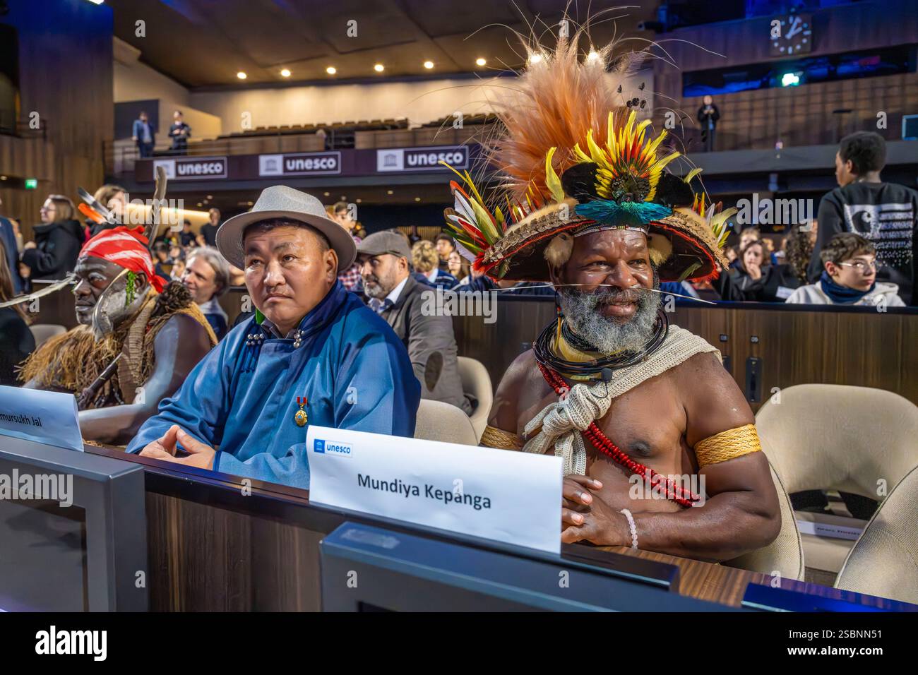 France, Paris (75), UNESCO headquarters, Campus XL, meeting with five ...