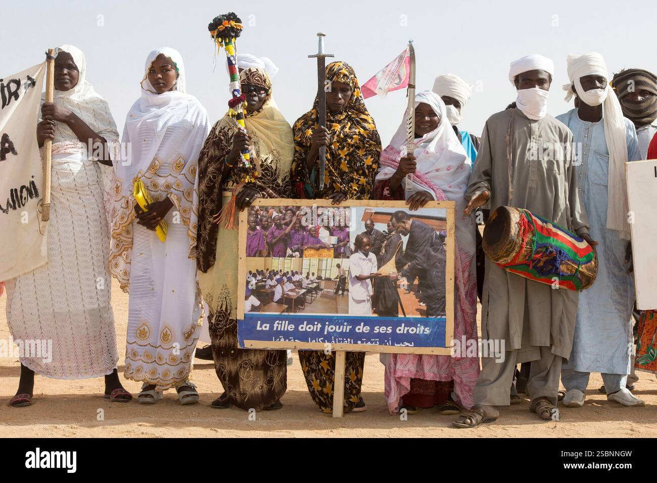 Chad, Ennedi, Wadi Hawar, Amdjarass, international festival of Saharan ...