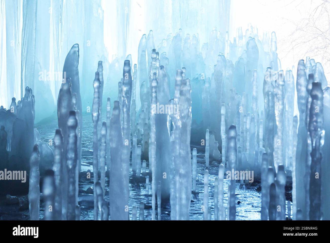 Reverse icicles in South Korea Reverse Icicles inside an abandoned ...