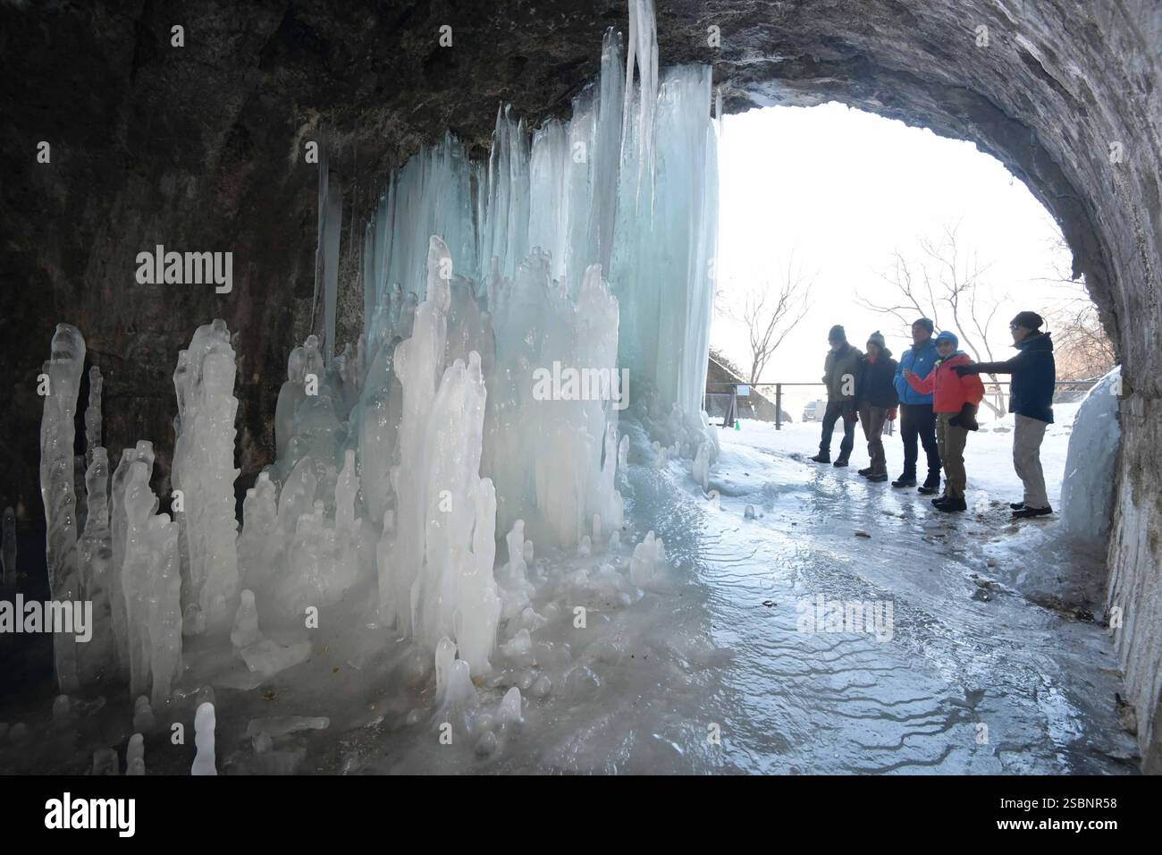 Reverse icicles in South Korea Reverse Icicles inside an abandoned ...