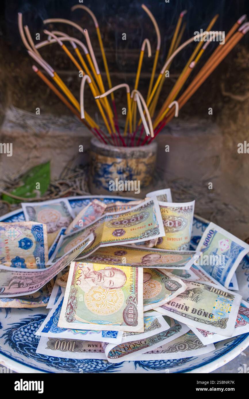 Vietnam, Hanoi, Tay Ho district, Quang An area, Tay Ho temple on the ...