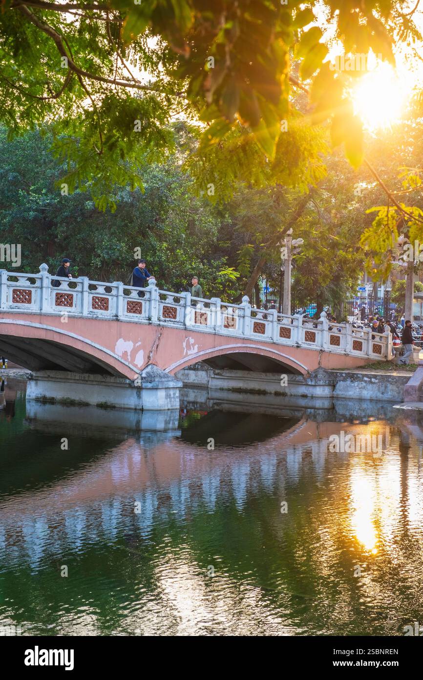 Vietnam, Hanoi, Hai Ba Trung district, Bay Mau Lake in Thong Nhat Park ...