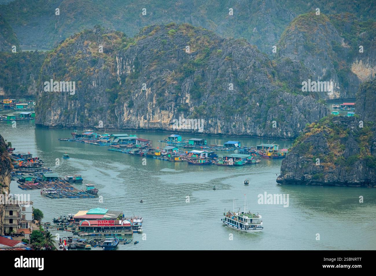 Vietnam, Haiphong Province, Cat Ba island, Ben Beo port and Cai Beo ...
