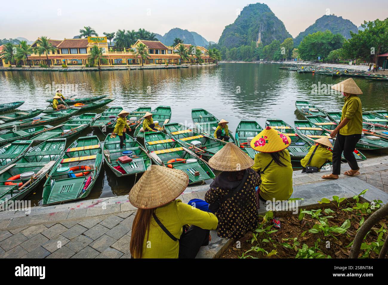 Vietnam, Ninh Binh Province, Ninh Hai, Halong Bay on land, Tam Coc pier on the Ngo Dong River ...
