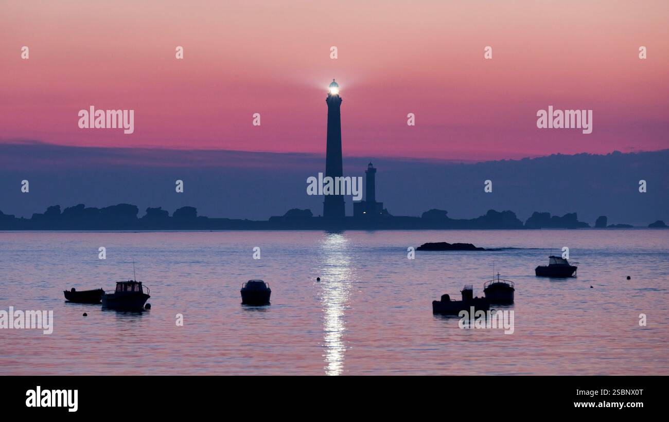 France, Finistère, Abers Country (pays des Abers), Legendes Coast (cote ...