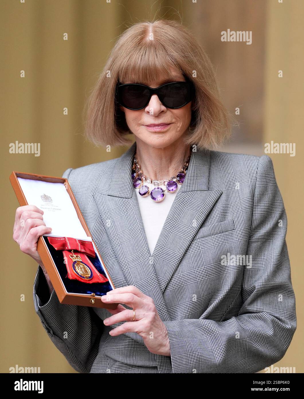 Dame Anna Wintour, from New York, Editor in Chief, Vogue, Global ...