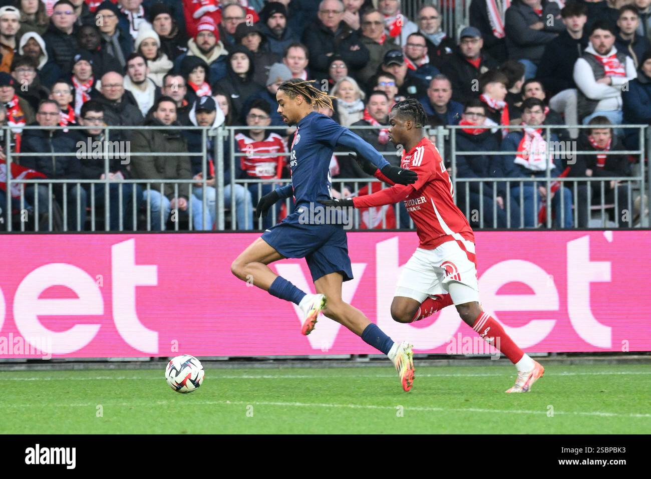 29 Bradley BARCOLA (psg) - 12 Luck ZOGBE (sb29) during the Ligue 1 ...