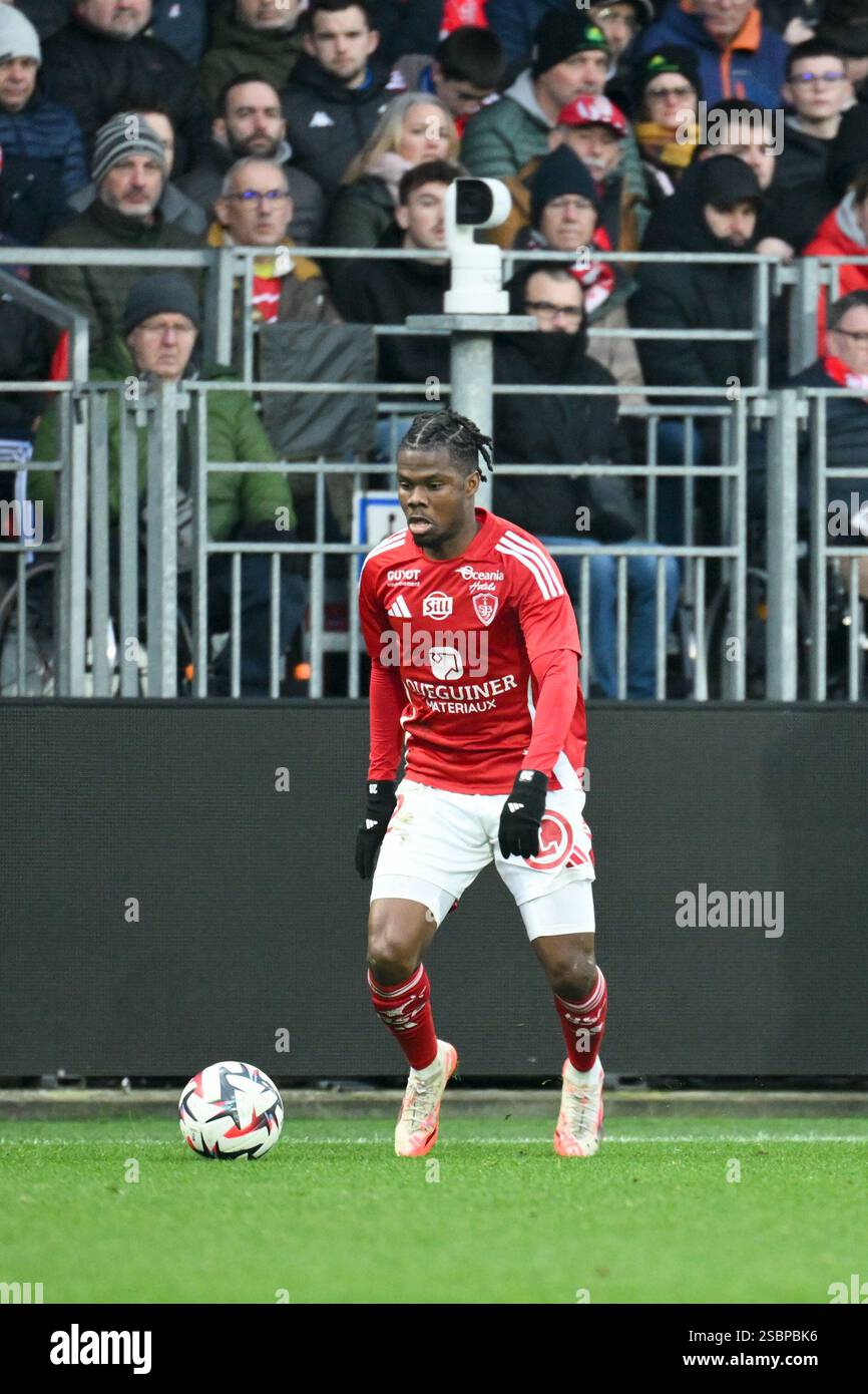 12 Luck ZOGBE (sb29) during the Ligue 1 McDonald's match between Brest ...